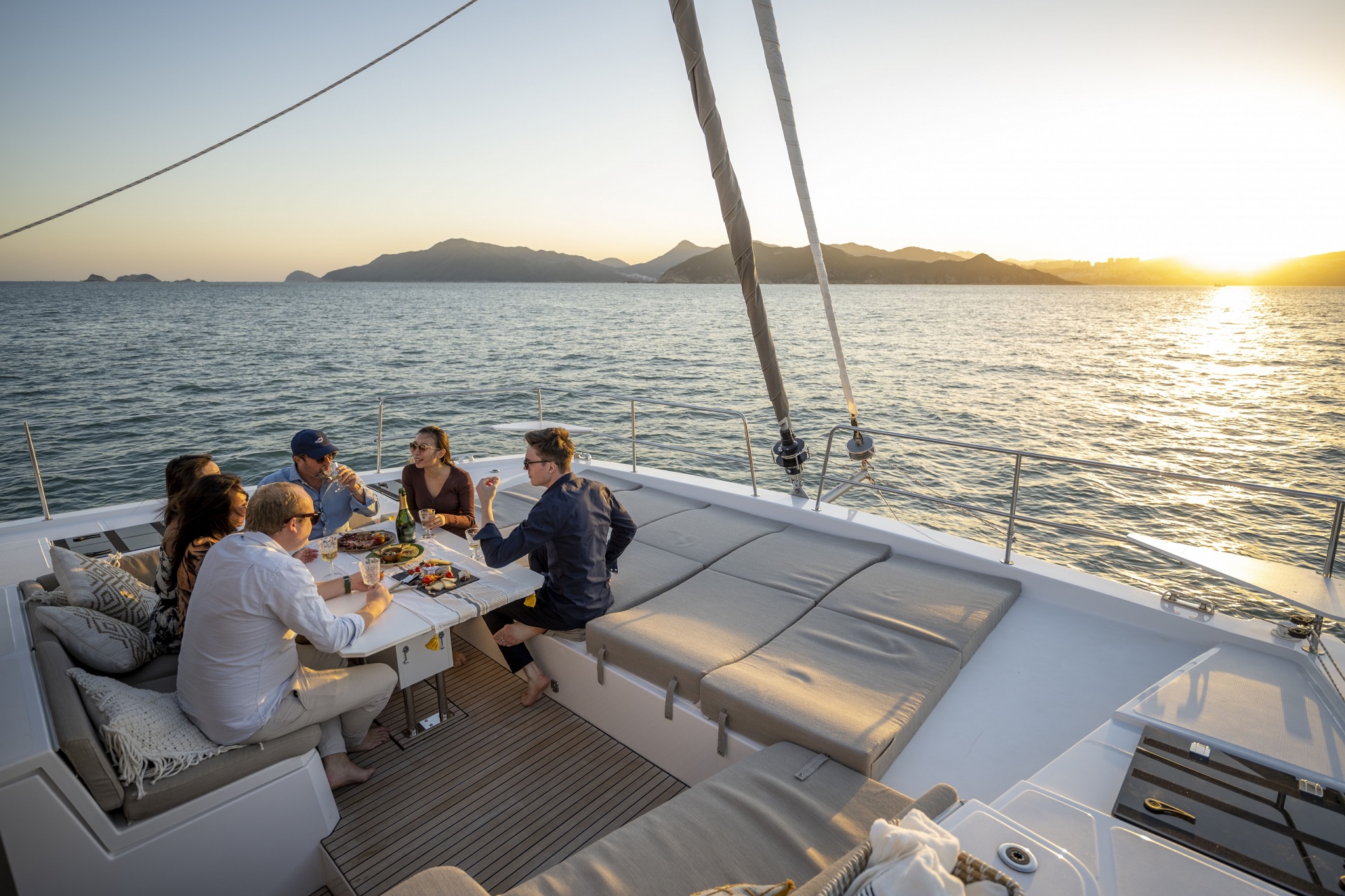 A Seamaster Review of the Bali 4.8 Catamaran – Seamaster Yacht Charter ...